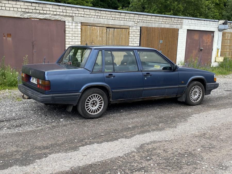 Volvo 740 1990 in Tallinn, with an engine capacity of 2.40 L and mileage of 853 thousand km for 1000 €, photo 22 on AUTOMOTO.COM.LV