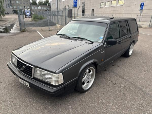 Volvo 740 1989 in Tallinn, with an engine capacity of 2.40 L and mileage of 368 thousand km for 4400 €, photo 9 on AUTOMOTO.COM.LV