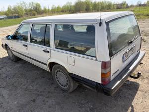 Balts Volvo 740 1988 Jehvi, ar dzinēja tilpumu 2.40 L un nobraukumu 233 tūkst. km par 3000 €, foto 4 vietnē AUTOMOTO.COM.LV
