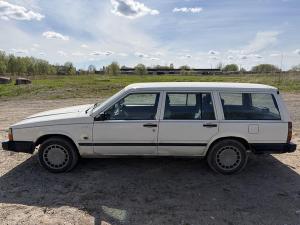 Balts Volvo 740 1988 Jehvi, ar dzinēja tilpumu 2.40 L un nobraukumu 233 tūkst. km par 3000 €, foto 7 vietnē AUTOMOTO.COM.LV