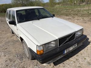 Balts Volvo 740 1988 Jehvi, ar dzinēja tilpumu 2.40 L un nobraukumu 233 tūkst. km par 3000 €, foto 17 vietnē AUTOMOTO.COM.LV
