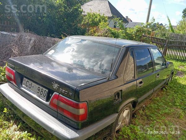 Melns Volvo 850 1995 Jūrmala, ar dzinēja tilpumu 2.50 L un nobraukumu 201 tūkst. km par 700 €, foto 1 vietnē AUTOMOTO.COM.LV