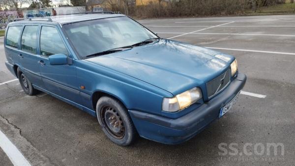 Zils Volvo 850 1996 Dobele, ar dzinēja tilpumu 2.40 L un nobraukumu 332 tūkst. km par 1500 €, foto 3 vietnē AUTOMOTO.COM.LV