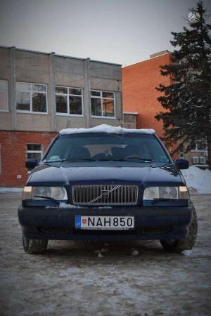 Blue Volvo 850 1996 in Vilnius, with an engine capacity of 2.00 L and mileage of 310 thousand km for 1850 €, photo 2 on AUTOMOTO.COM.LV