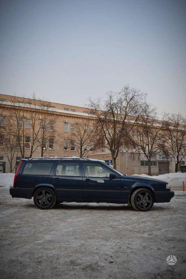 Zils Volvo 850 1996 Viļņa, ar dzinēja tilpumu 2.00 L un nobraukumu 310 tūkst. km par 1850 €, foto 3 vietnē AUTOMOTO.COM.LV