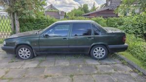 Zaļš Volvo 850 1996 Viļņa, ar dzinēja tilpumu 0.00 L un nobraukumu 0 tūkst. km par 3000 €, foto  vietnē AUTOMOTO.COM.LV