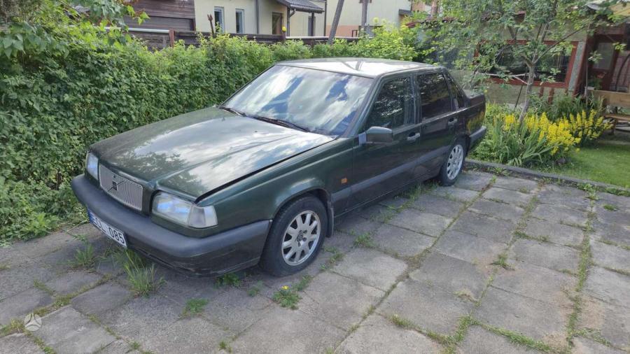 Zaļš Volvo 850 1996 Viļņa, ar dzinēja tilpumu 0.00 L un nobraukumu 0 tūkst. km par 3000 €, foto 4 vietnē AUTOMOTO.COM.LV