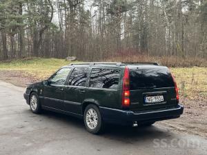 Zaļš Volvo 850 1996 Rīga, ar dzinēja tilpumu 2.50 L un nobraukumu 498 tūkst. km par 1799 €, foto 3 vietnē AUTOMOTO.COM.LV