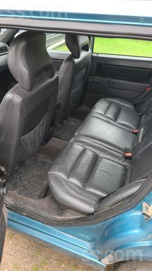 Zaļš Volvo 850 1996 Balvi, ar dzinēja tilpumu 2.50 L un nobraukumu 390 tūkst. km par 1100 €, foto 9 vietnē AUTOMOTO.COM.LV
