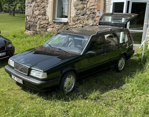 Zaļš Volvo 850 1997 Balvi, ar dzinēja tilpumu 2.50 L un nobraukumu 310 tūkst. km par 1050 €, foto 1 vietnē AUTOMOTO.COM.LV
