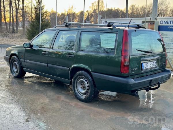 Zaļš Volvo 850 1997 Balvi, ar dzinēja tilpumu 2.50 L un nobraukumu 310 tūkst. km par 1050 €, foto 2 vietnē AUTOMOTO.COM.LV