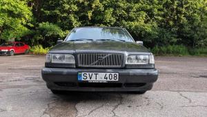 Pelēks Volvo 850 1994 Viļņa, ar dzinēja tilpumu 2.44 L un nobraukumu 293 tūkst. km par 1200 €, foto 3 vietnē AUTOMOTO.COM.LV