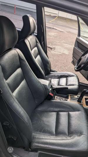 Pelēks Volvo 850 1994 Viļņa, ar dzinēja tilpumu 2.44 L un nobraukumu 293 tūkst. km par 1200 €, foto 11 vietnē AUTOMOTO.COM.LV