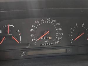 Красный Вольво 850 1995 в Екабпилс, объемом двигателя 2.40 л и пробегом 0 тыс. км за 1500 €, фото 10 на AUTOMOTO.COM.LV