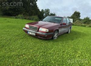 Red Volvo 850 1997 in Tukums, with an engine capacity of 2.50 L and mileage of 518 thousand km for 600 €, photo 3 on AUTOMOTO.COM.LV