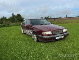 Red Volvo 850 1997 in Tukums, with an engine capacity of 2.50 L and mileage of 518 thousand km for 600 €, photo 7 on AUTOMOTO.COM.LV