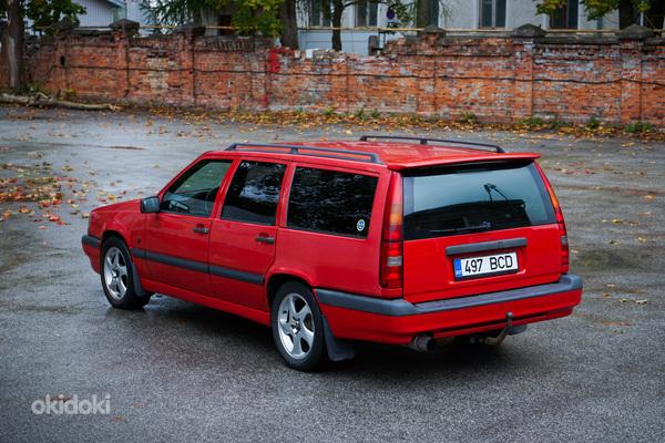 Sarkans Volvo 850 1996 Tartu, ar dzinēja tilpumu 0.10 L un nobraukumu 362 tūkst. km par 2100 €, foto 1 vietnē AUTOMOTO.COM.LV