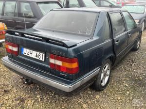 Volvo 850 1992 in Siauliai, with an engine capacity of 2.00 L and mileage of 111 thousand km for 450 €, photo 3 on AUTOMOTO.COM.LV