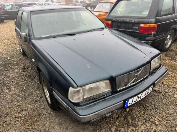 Volvo 850 1992 in Siauliai, with an engine capacity of 2.00 L and mileage of 111 thousand km for 450 €, photo 4 on AUTOMOTO.COM.LV