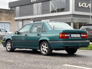 Volvo 850 1993 in Narva, with an engine capacity of 2.40 L and mileage of 256 thousand km for 999 €, photo  on AUTOMOTO.COM.LV