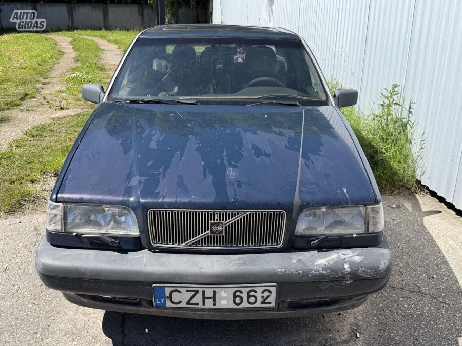 Volvo 850 1998 in Panevezys, with an engine capacity of 2.00 L and mileage of 3 thousand km for 450 €, photo 3 on AUTOMOTO.COM.LV