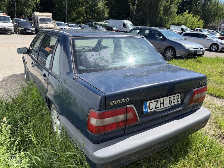 Volvo 850 1998 in Panevezys, with an engine capacity of 2.00 L and mileage of 3 thousand km for 450 €, photo 7 on AUTOMOTO.COM.LV