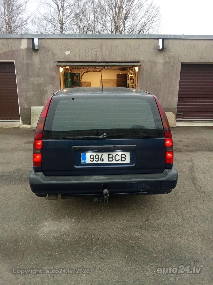Volvo 850 1996 Keila, ar dzinēja tilpumu 2.50 L un nobraukumu 267 tūkst. km par 1400 €, foto 4 vietnē AUTOMOTO.COM.LV