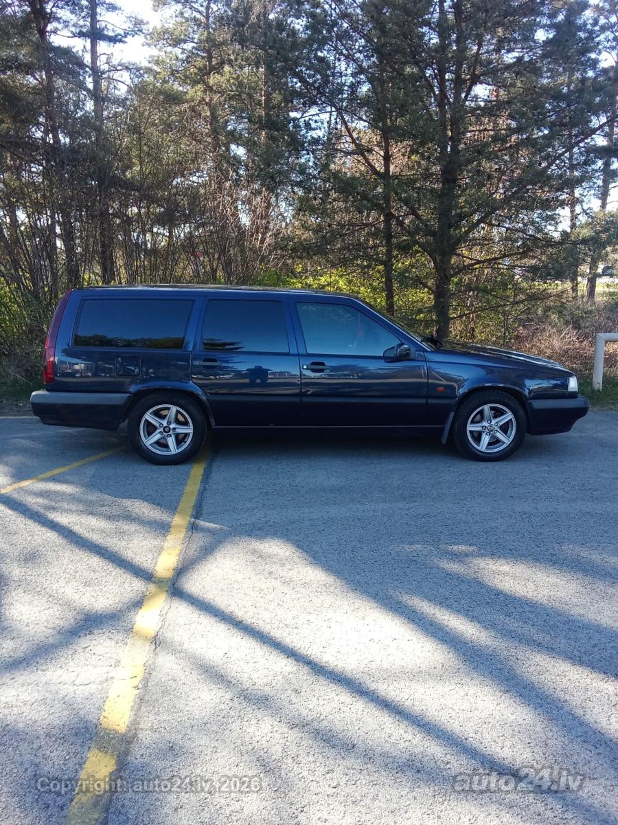 Volvo 850 1996 Keila, ar dzinēja tilpumu 2.50 L un nobraukumu 267 tūkst. km par 1400 €, foto 16 vietnē AUTOMOTO.COM.LV