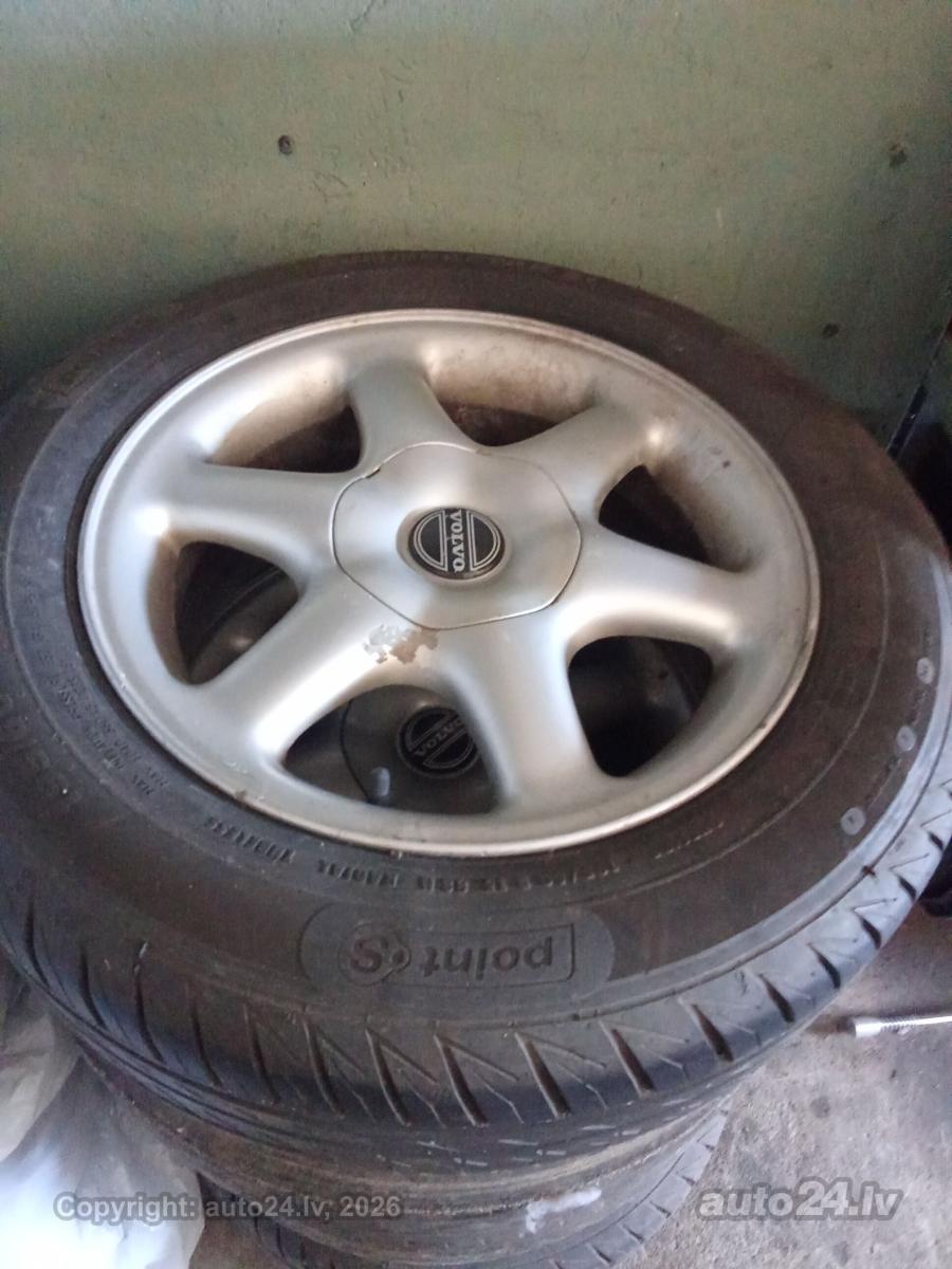 Volvo 850 1996 Keila, ar dzinēja tilpumu 2.50 L un nobraukumu 267 tūkst. km par 1400 €, foto 25 vietnē AUTOMOTO.COM.LV