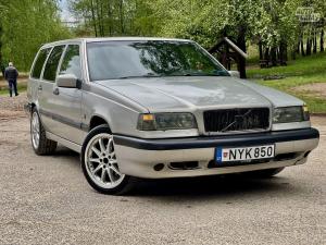 Volvo 850 1996 in Elektrenai, with an engine capacity of 2.50 L and mileage of 440 thousand km for 2650 €, photo  on AUTOMOTO.COM.LV