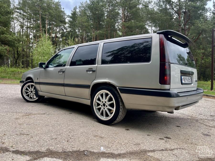 Volvo 850 1996 in Elektrenai, with an engine capacity of 2.50 L and mileage of 440 thousand km for 2650 €, photo 28 on AUTOMOTO.COM.LV