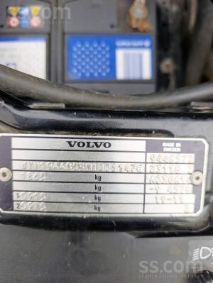 Melns Volvo 940 1991 Rīga, ar dzinēja tilpumu 2.30 L un nobraukumu 253 tūkst. km par 2800 €, foto 10 vietnē AUTOMOTO.COM.LV
