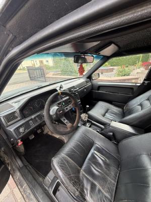 Melns Volvo 940 1994 Elva, ar dzinēja tilpumu 3.00 L un nobraukumu 414 tūkst. km par 4500 €, foto 11 vietnē AUTOMOTO.COM.LV