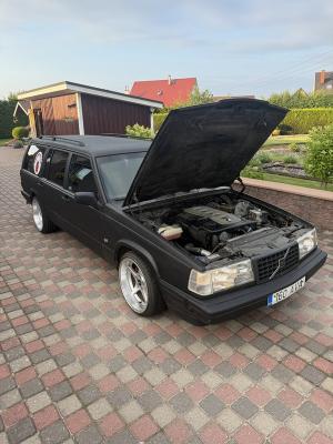 Melns Volvo 940 1994 Elva, ar dzinēja tilpumu 3.00 L un nobraukumu 414 tūkst. km par 4500 €, foto 14 vietnē AUTOMOTO.COM.LV