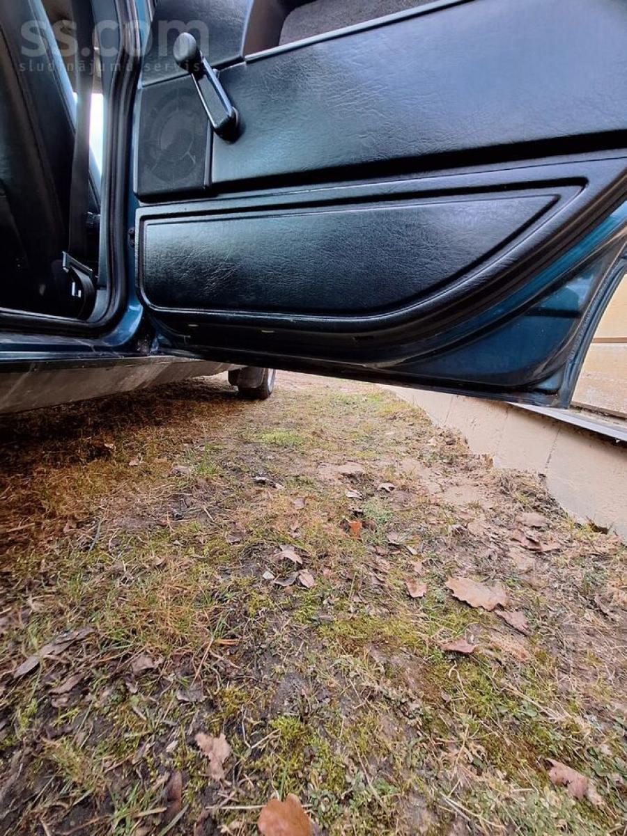 Zaļš Volvo 940 1994 Kuldīga, ar dzinēja tilpumu 2.40 L un nobraukumu 364 tūkst. km par 3550 €, foto 4 vietnē AUTOMOTO.COM.LV