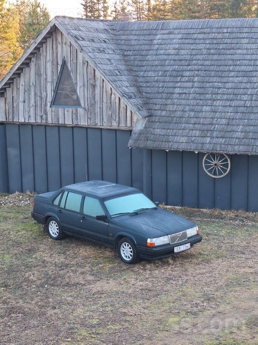 Zaļš Volvo 940 1994 Kuldīga, ar dzinēja tilpumu 2.40 L un nobraukumu 364 tūkst. km par 3550 €, foto 12 vietnē AUTOMOTO.COM.LV