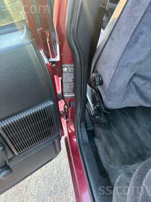 Sarkans Volvo 940 1995 Rīga, ar dzinēja tilpumu 2.40 L un nobraukumu 365 tūkst. km par 5700 €, foto 15 vietnē AUTOMOTO.COM.LV