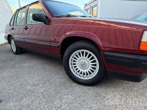 Sarkans Volvo 940 1995 Rīga, ar dzinēja tilpumu 2.40 L un nobraukumu 365 tūkst. km par 5700 €, foto 18 vietnē AUTOMOTO.COM.LV