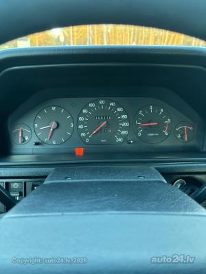 Sarkans Volvo 940 1995 Rīga, ar dzinēja tilpumu 2.40 L un nobraukumu 365 tūkst. km par 5200 €, foto 17 vietnē AUTOMOTO.COM.LV