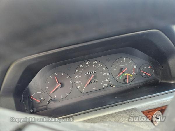 Белый Вольво 940 1997 в Таллин, объемом двигателя 2.30 л и пробегом 225 тыс. км за 4500 €, фото 4 на AUTOMOTO.COM.LV