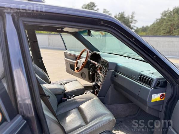 Blue Volvo 960 1997 in Riga, with an engine capacity of 3.00 L and mileage of 440 thousand km for 3500 €, photo 11 on AUTOMOTO.COM.LV