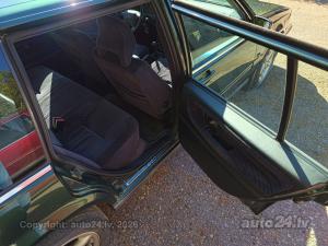 Zaļš Volvo 960 1995 Tallina, ar dzinēja tilpumu 2.50 L un nobraukumu 203 tūkst. km par 4600 €, foto 6 vietnē AUTOMOTO.COM.LV