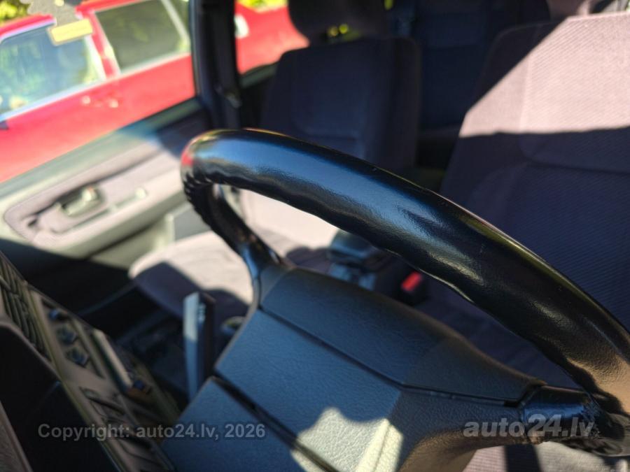Zaļš Volvo 960 1995 Tallina, ar dzinēja tilpumu 2.50 L un nobraukumu 203 tūkst. km par 4600 €, foto 10 vietnē AUTOMOTO.COM.LV