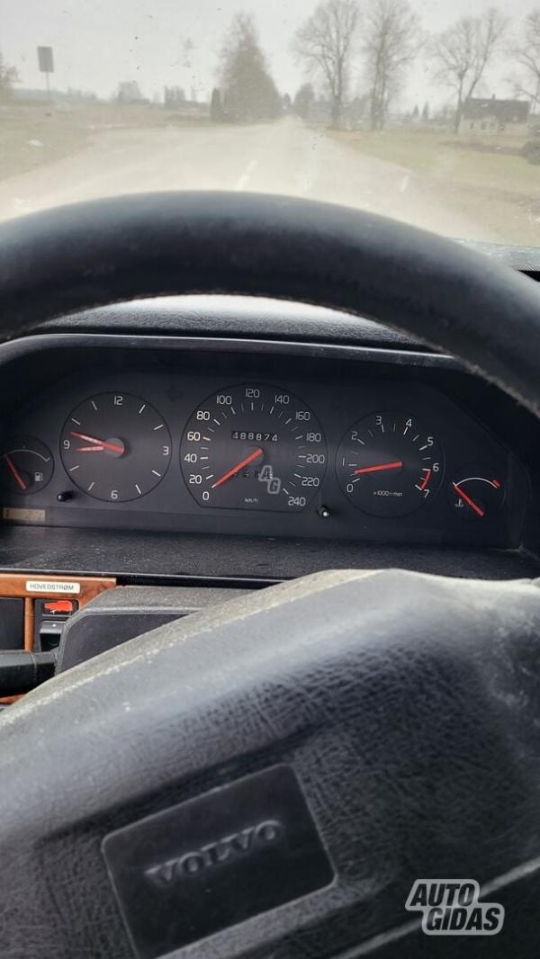 Volvo 960 1994 Panevēža, ar dzinēja tilpumu 3.00 L un nobraukumu 489 tūkst. km par 1900 €, foto 10 vietnē AUTOMOTO.COM.LV