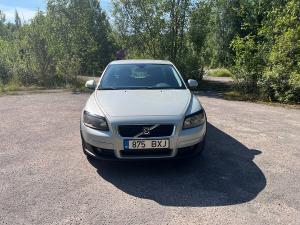 Beige Volvo C30 2009 in Johvi, with an engine capacity of 1.60 L and mileage of 210 thousand km for 2800 €, photo 4 on AUTOMOTO.COM.LV