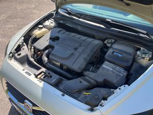 Beige Volvo C30 2009 in Johvi, with an engine capacity of 1.60 L and mileage of 210 thousand km for 2800 €, photo 11 on AUTOMOTO.COM.LV