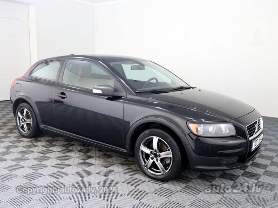 Melns Volvo C30 2007 Tallina, ar dzinēja tilpumu 1.80 L un nobraukumu 264 tūkst. km par 1497 €, foto 1 vietnē AUTOMOTO.COM.LV