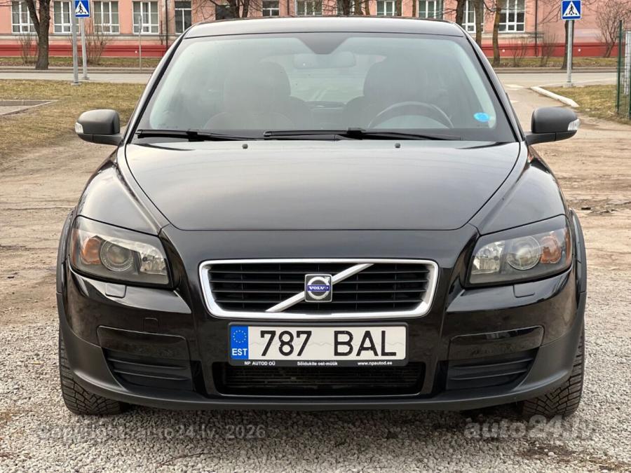 Black Volvo C30 2007 in Narva, with an engine capacity of 1.80 L and mileage of 264 thousand km for 2499 €, photo 1 on AUTOMOTO.COM.LV