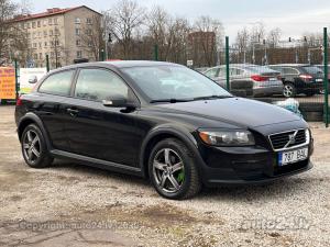 Black Volvo C30 2007 in Narva, with an engine capacity of 1.80 L and mileage of 264 thousand km for 2499 €, photo 3 on AUTOMOTO.COM.LV