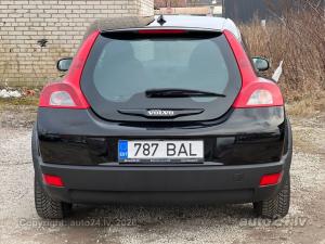 Black Volvo C30 2007 in Narva, with an engine capacity of 1.80 L and mileage of 264 thousand km for 2499 €, photo 10 on AUTOMOTO.COM.LV